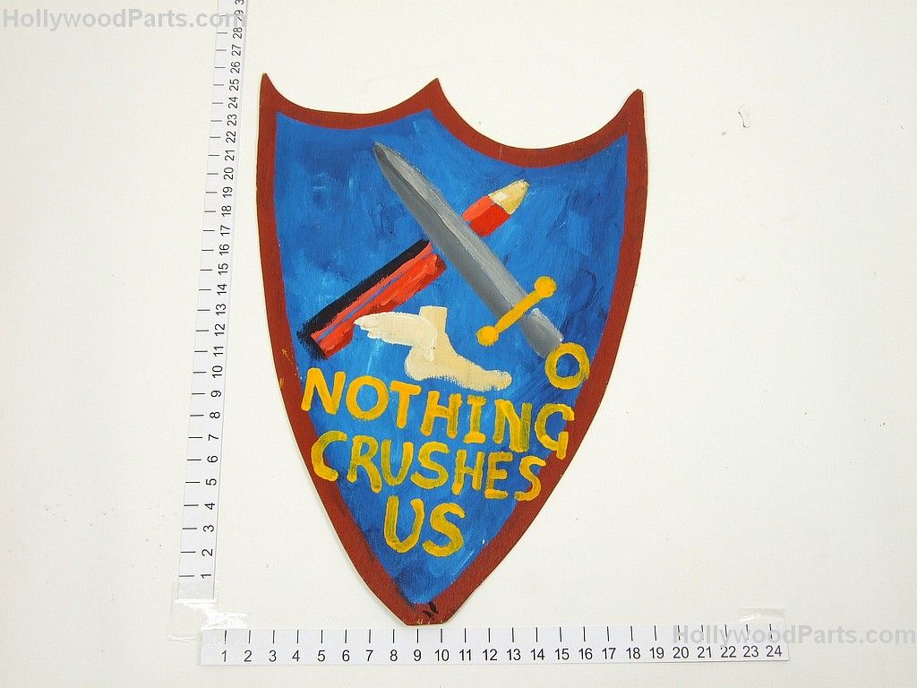 BRIDGE TO TERABITHIA JESS‘ (JOSH HUTCHERSON) SHIELD FROM ‘STRONGHOLD’