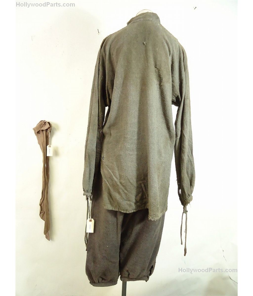 MAN IN THE IRON MASK PHILIPPE (LEONARDO DICAPRIO) PRISON COSTUME