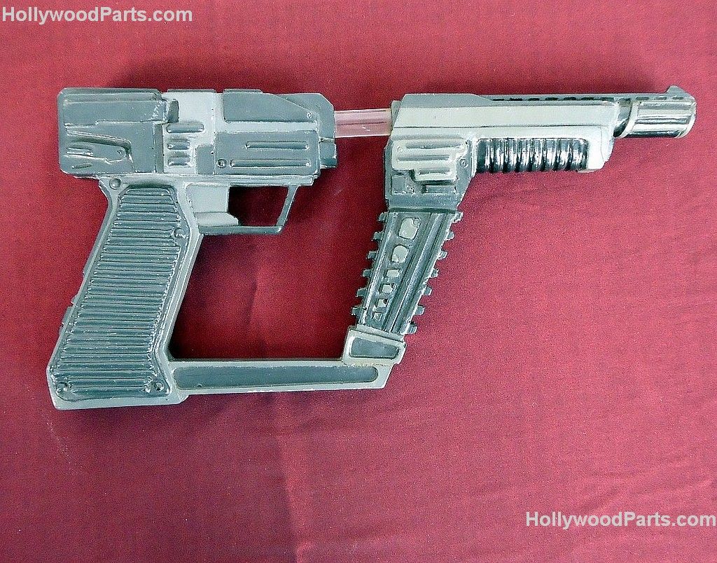 V VISITOR THE ORIGINAL 1983 MINISERIES ALIEN LASER PISTOL