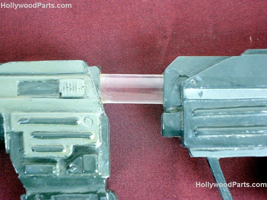 V VISITOR THE ORIGINAL 1983 MINISERIES ALIEN LASER PISTOL