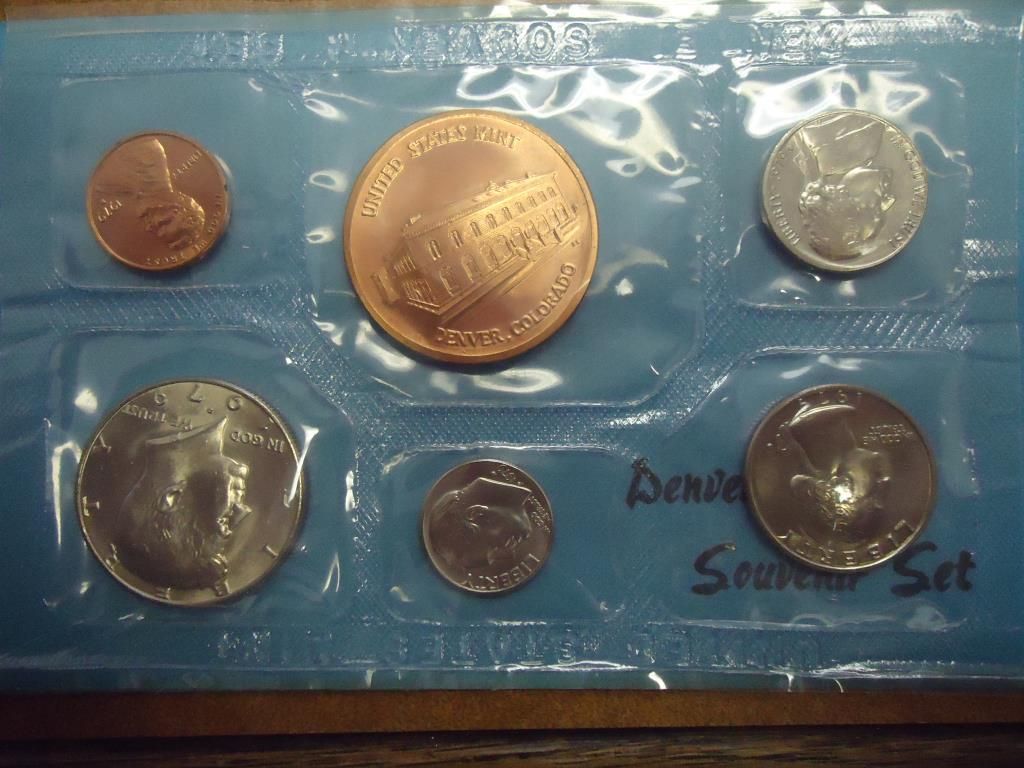 1979 DENVER MINT SOUVENIR SET