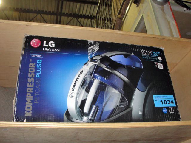 LG Kompressor pet care plus canister vacuum