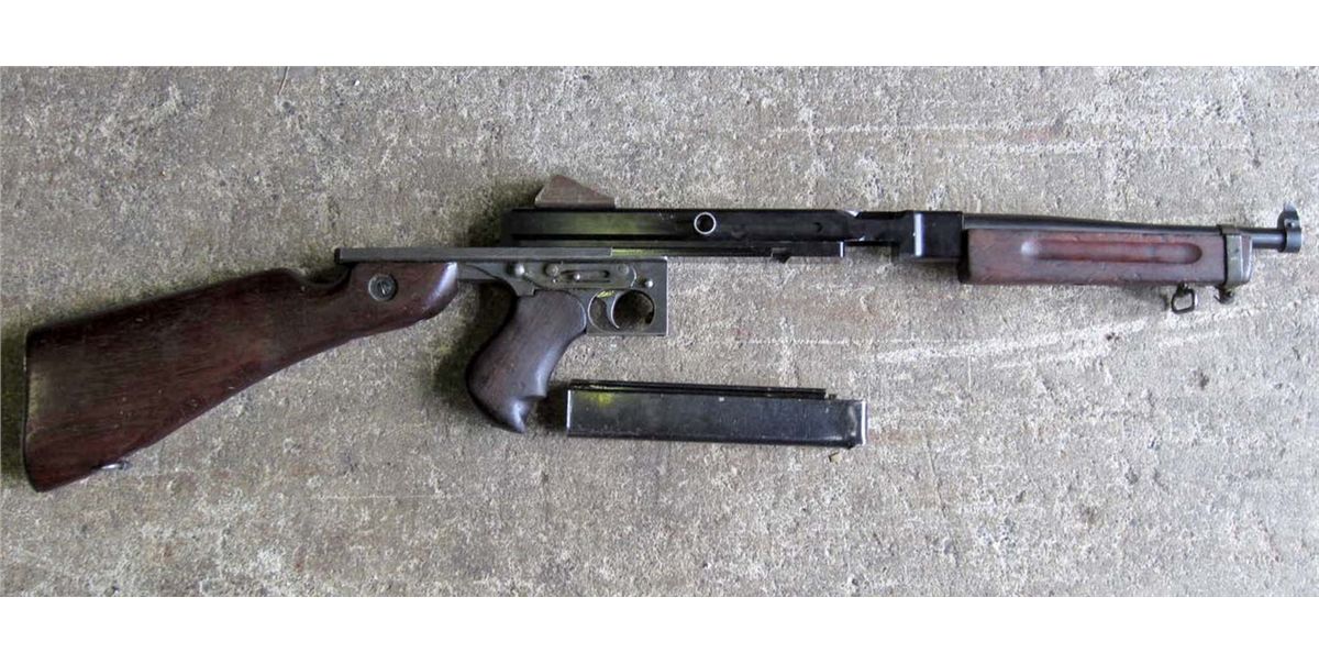 US ARMY THOMPSON M1 A1 SUB MACHINE GUN W/ DUMMY RECEIVER
