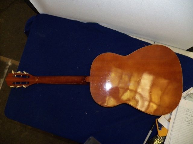 Victoria Acoustic Guitar