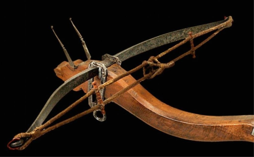 A BULLET CROSSBOW Central Italy, circa 1700 Prod