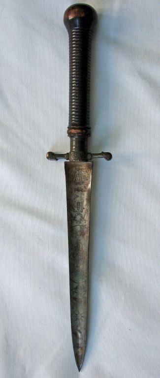 Early 17th Century German armor piercing dagger