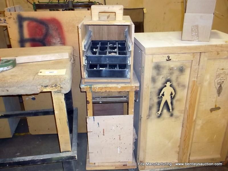 Screw Tray Holder with Mobile Cart