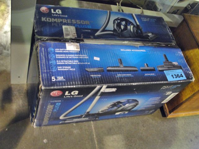 LG Kompressor pet care plus canister vacuum