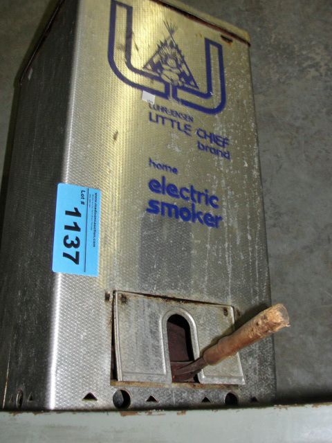 Little chief brand smoker