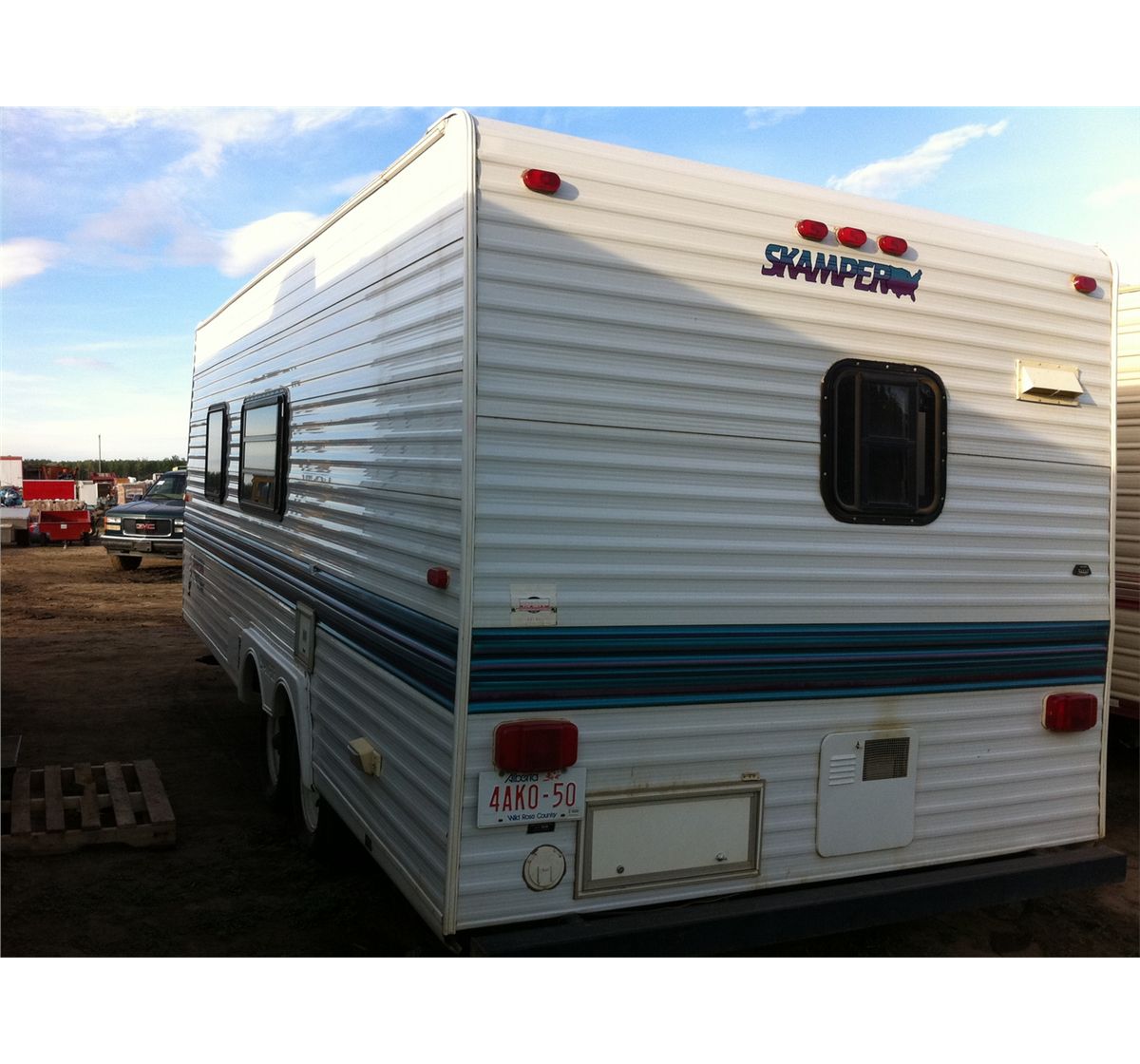 1998 SKAMPER 22FT TRAVEL TRAILER, NEW AWNING & TIRES,SLEEPS 6,C/W ...