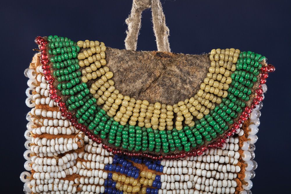 Ute Beaded Tail Bag