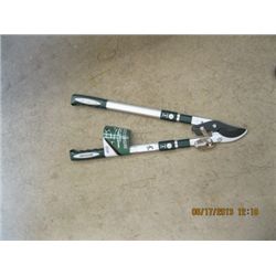 MASTERFORCE TELESCOPIC BYPASS LOPPER/PRUNER