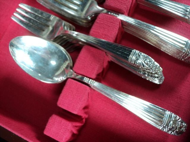 85 - Pieces Flatware, Harmony House Silver Plate AA+, "Danish Queen ...