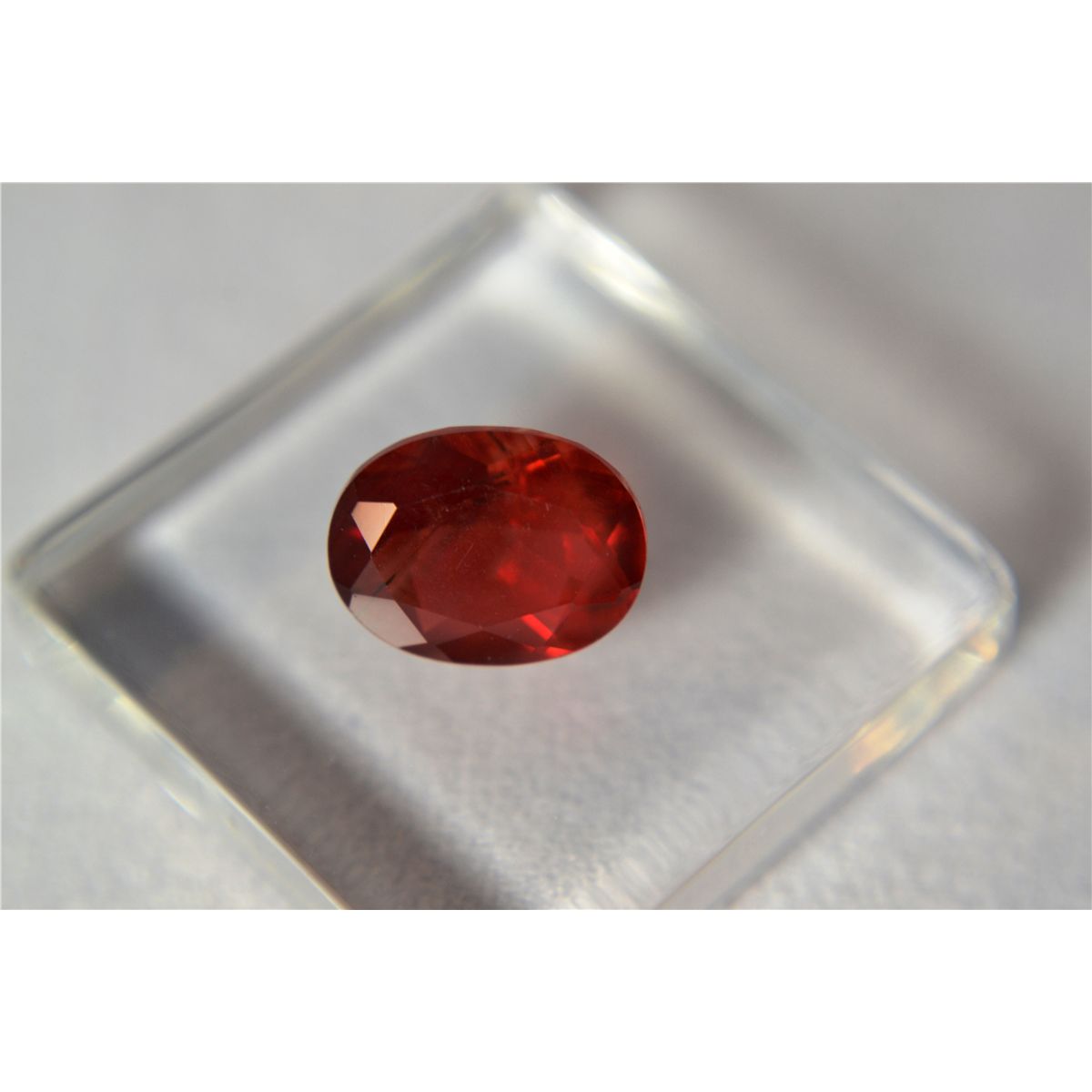 ***SAFARI SUNSET RUBY 1.65ct Oval Cut 9mm x 7mm Beautiful Gemstone***