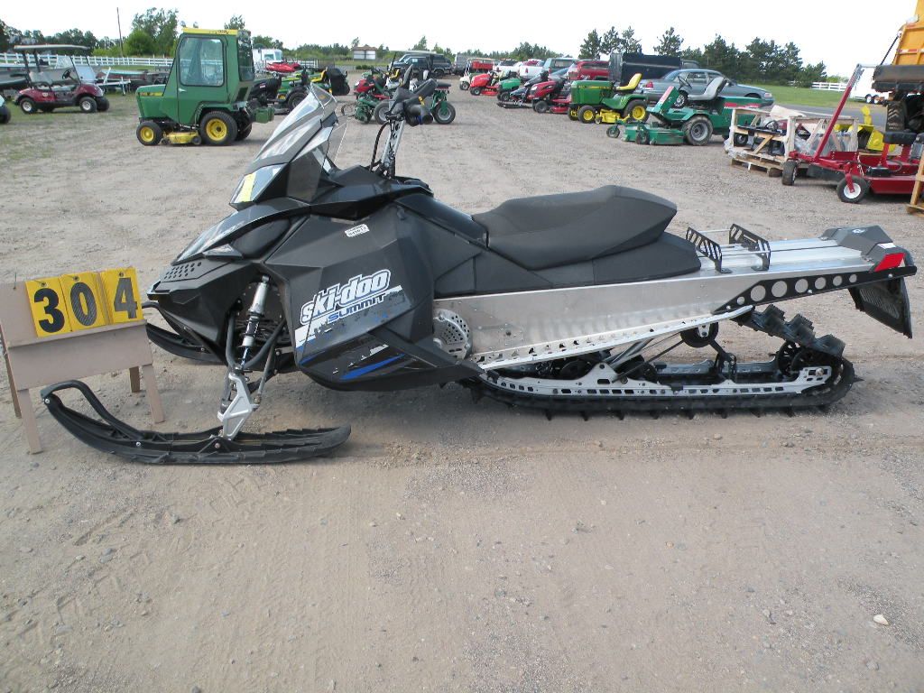 2011 Ski Doo Summit 800 2BPSCTBA8BV000111