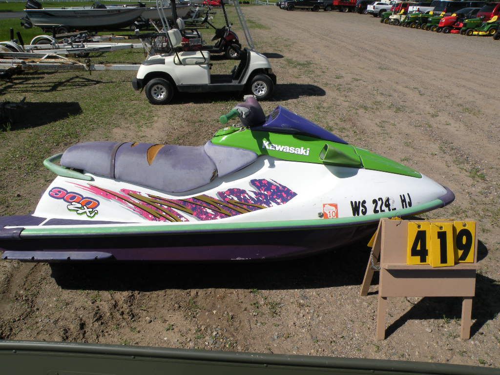 1995 Kawasaki 900 ZXi KAW46157D595