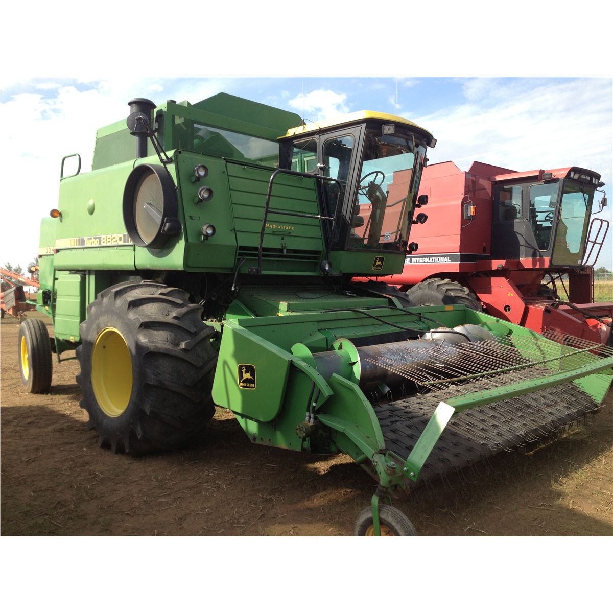 JOHN DEERE 8820 TURBO COMBINE,C/W 212 PU HEADER 5306 ENG HRS,HYDRO (SN ...
