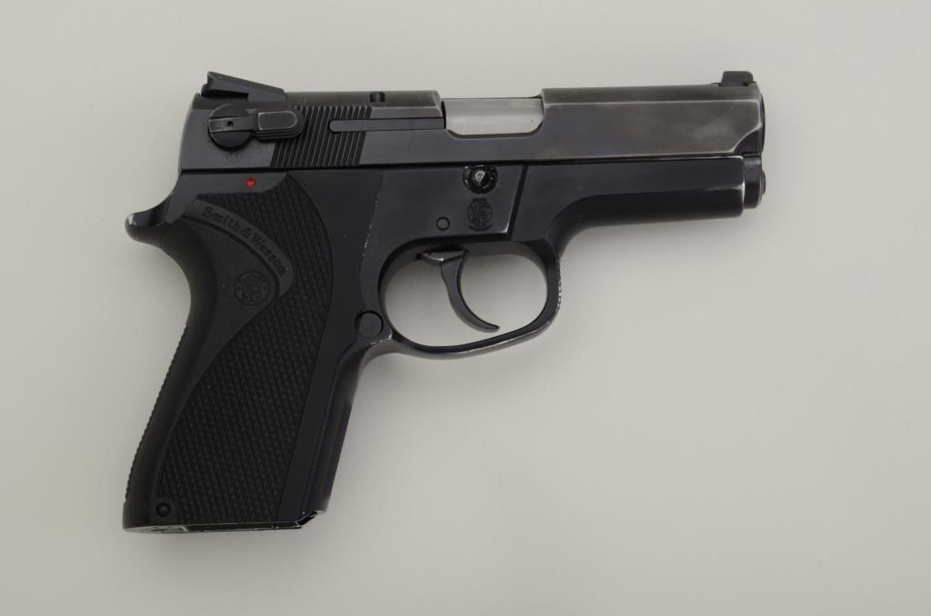Smith & Wesson Model 6904 DA semi-auto pistol, 9mm cal., 3-1/2” barrel ...
