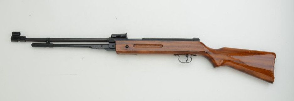 Chinese air rifle, .177 cal., 18” barrel, blue finish, wood stock, # ...