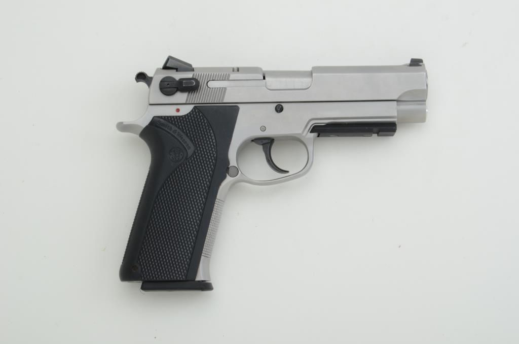 Smith & Wesson 45 Tactical Model 4566TSW DA semi-auto pistol, .45 cal ...