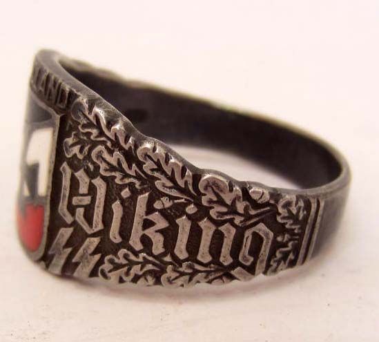 CASED GERMAN NAZI WAFFEN SS WIKING DIVISION OFFICERS RING