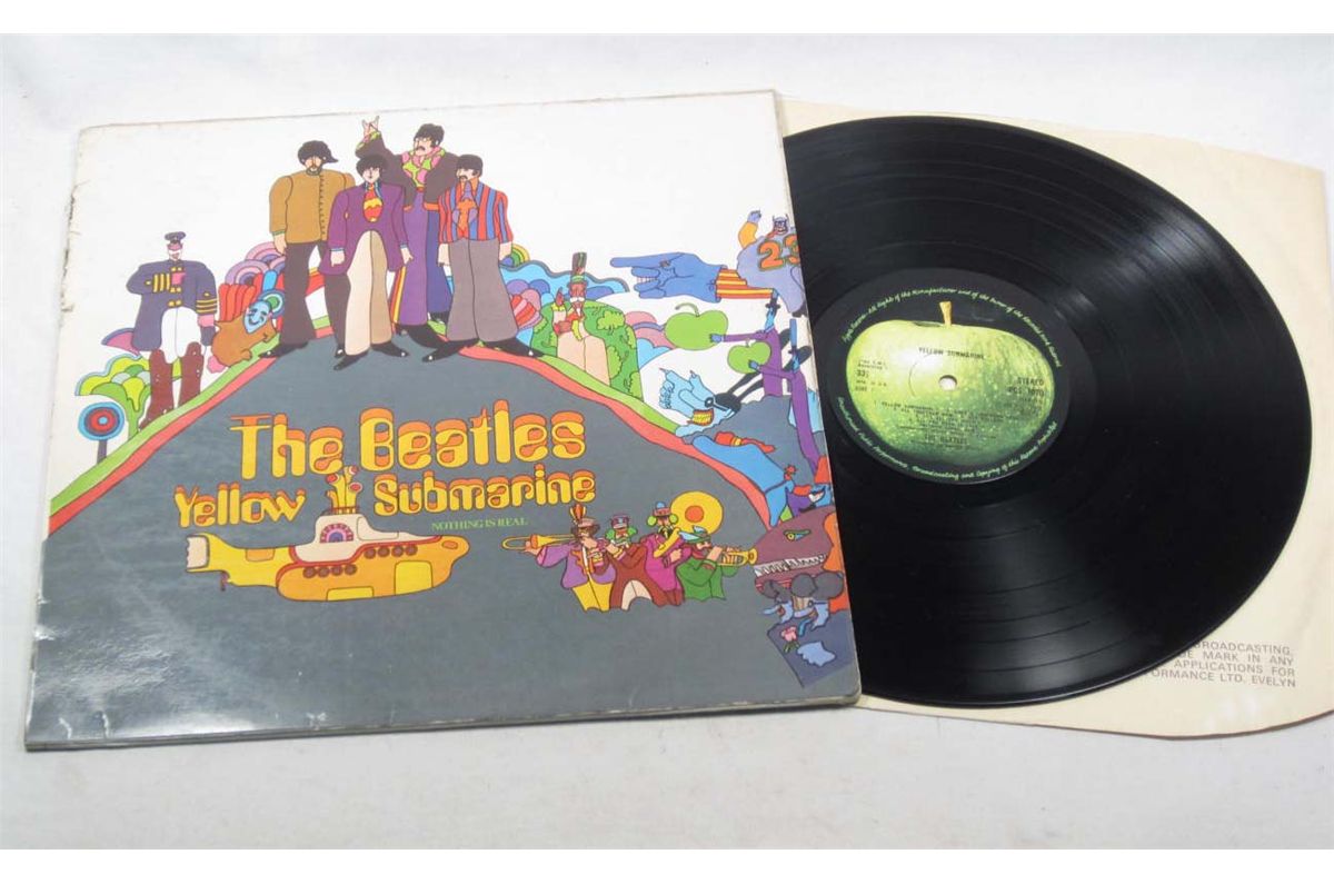 1969 BEATLES YELLOW SUBMARINE RECORD