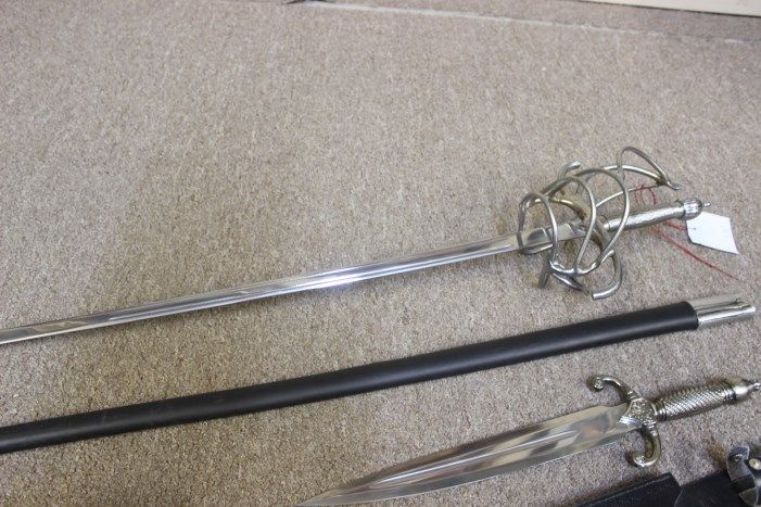 Swept-Hilt Rapier & Quillion Dagger