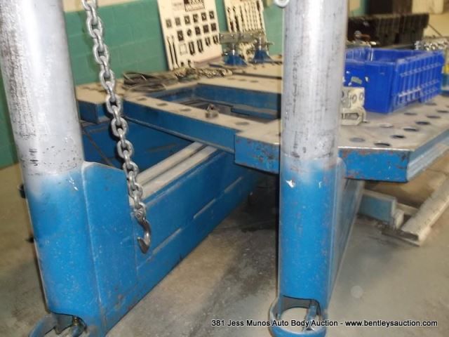 CHIEF EASY LINER FRAME STRAIGHTENING MACHINE 3-POST SERIAL # 800029