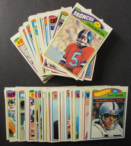 100--1977 Topps Football cards