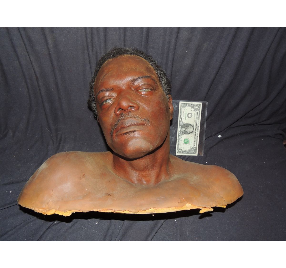 TWISTED SAMUEL L JACKSON'S SCREEN USED & MATCHED HERO DEAD BODY HEAD ...