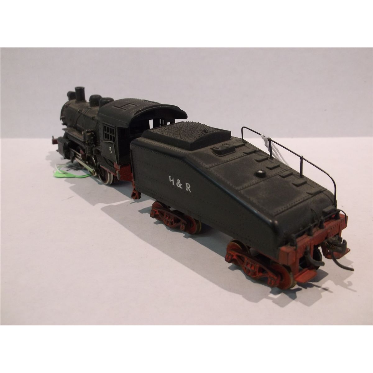 Vintage HO Scale Mantua Steam Locomotive with Coal Car, HO scale, #3995,