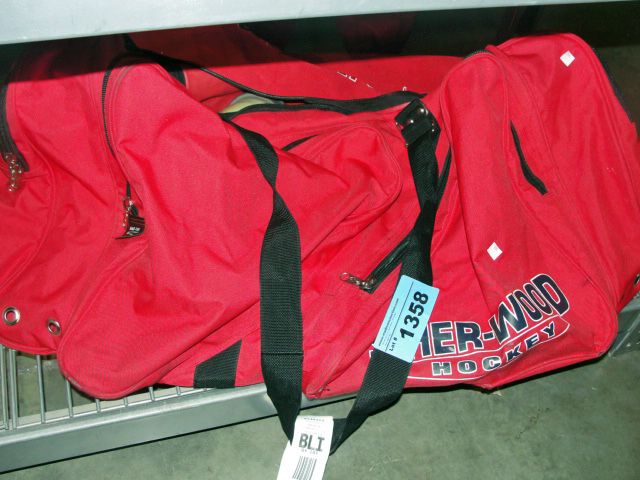 Molson canadian sherwood hockey sports duffle