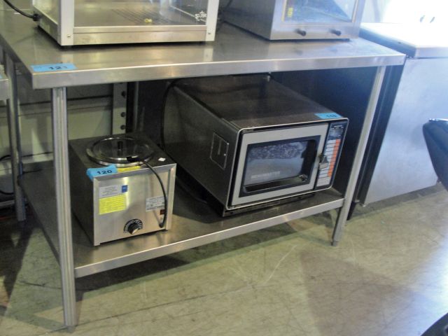 Commercial stainless steel prep counter