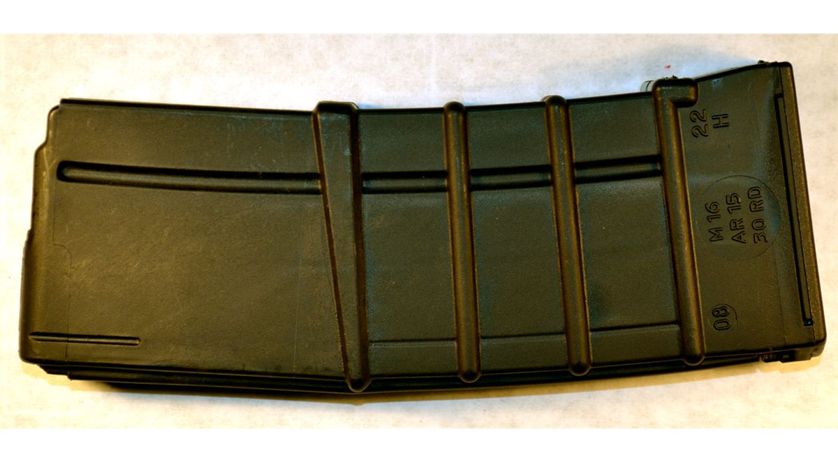 ( 5 ) CANADIAN MILITARY SURPLUS AR-15 5.56/223 30 ROUND POLYMER MAGAZINES