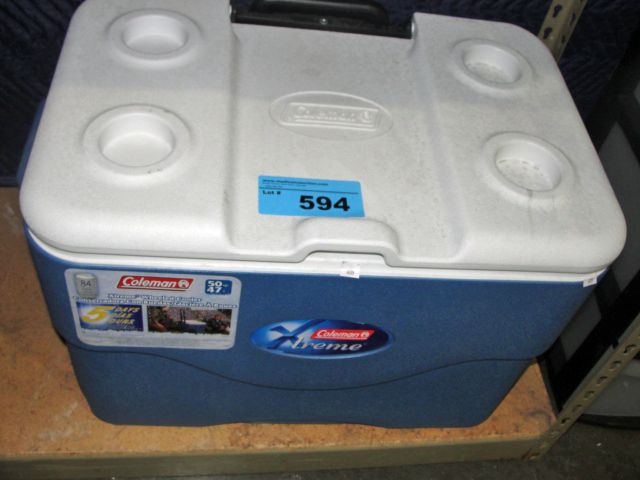 Coleman picnic cooler