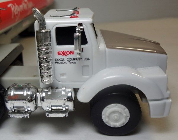 Vintage Exxon Toy Tanker Truck, In original box, Needs batteries