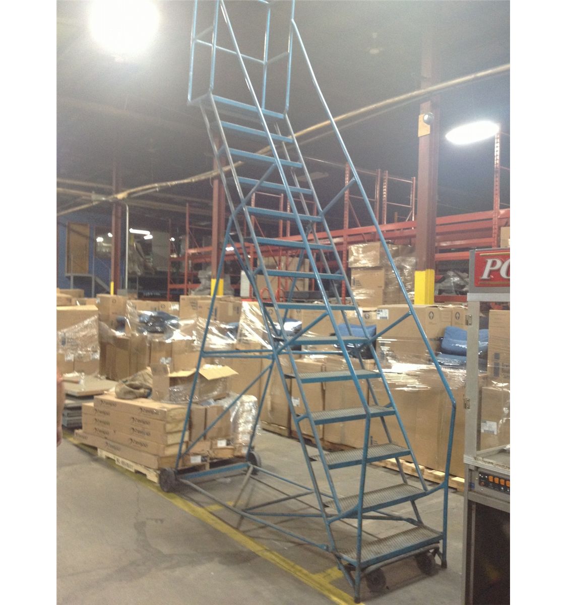 14 STEP MOBILE WAREHOUSE LADDER