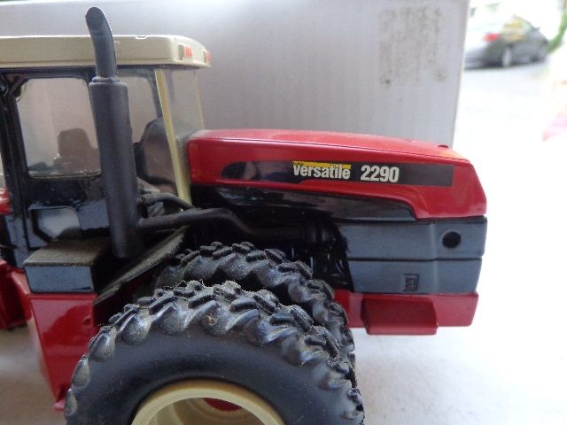 Versatile 2290 1/32 1st Edition - ERTL