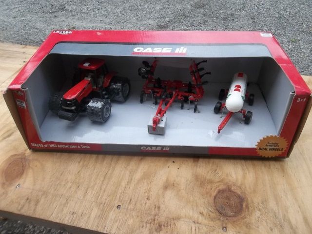 Case IH MX245 w/ NH3 Applicator & Tank 1/64