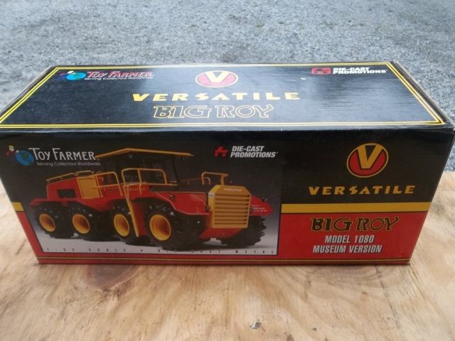 Versatile Big Roy 1080 Museum Ver. Toy Farmer