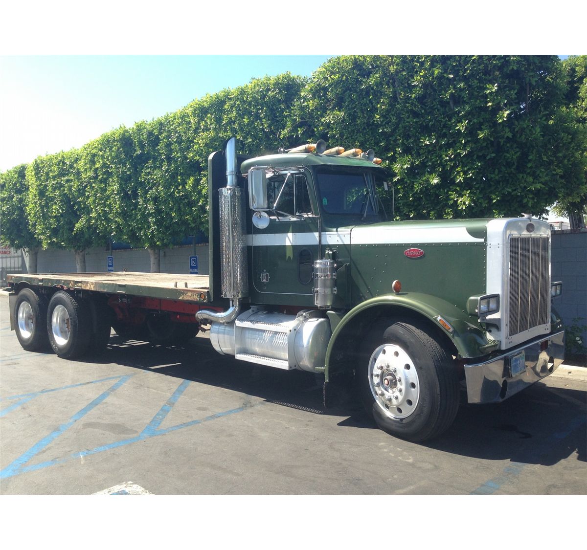 1985 PETERBILT 359
