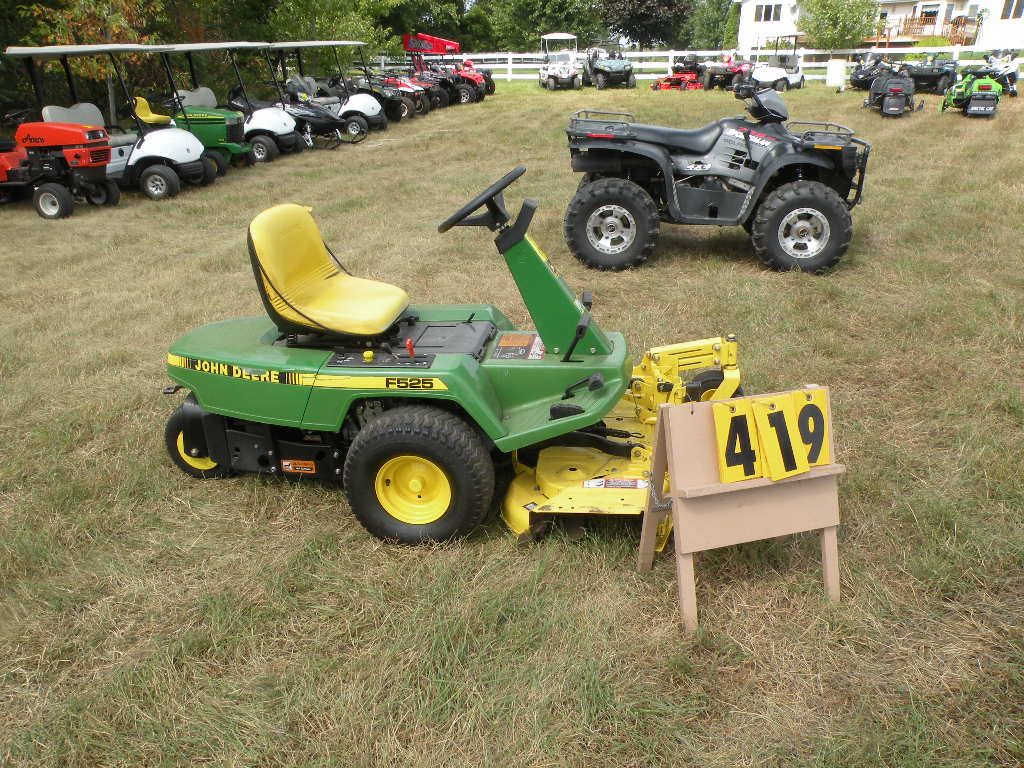 2000 John Deere F525 M0F525A190515