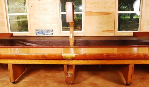 American Shuffleboard Company Shuffleboard Table