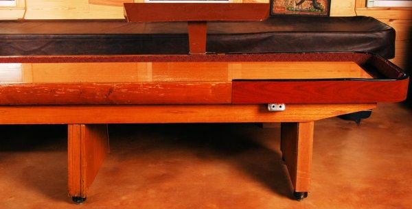 American Shuffleboard Company Shuffleboard Table