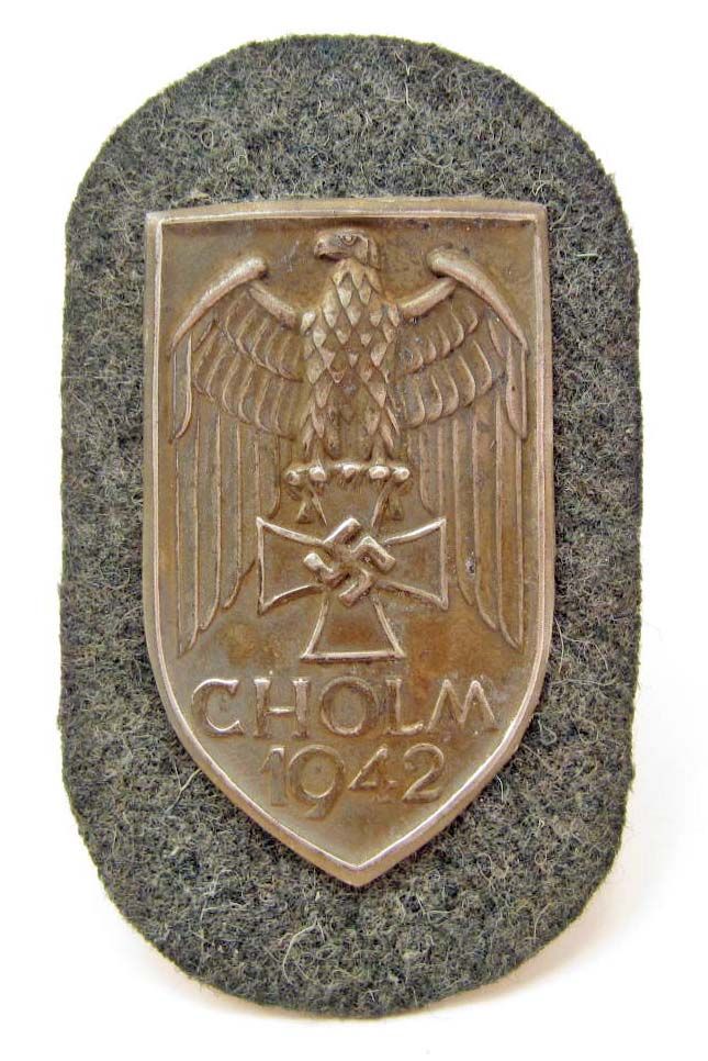 GERMAN NAZI CHOLM SHIELD W/ GREEN WOOL BACKING