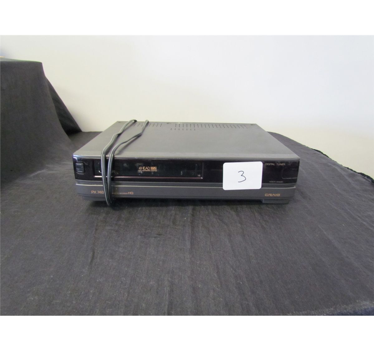 Craig VCR Full Auto Matic with 20 VHS Tapes