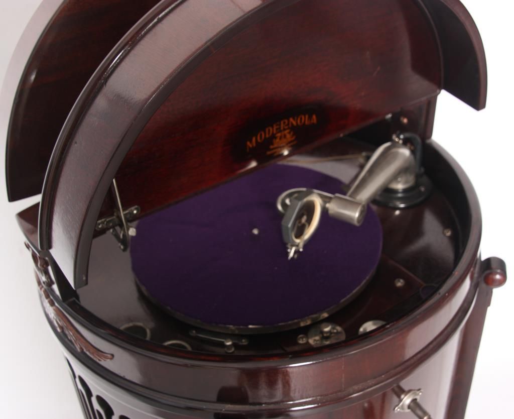 Modernola Co. Floor Lamp Model Phonograph