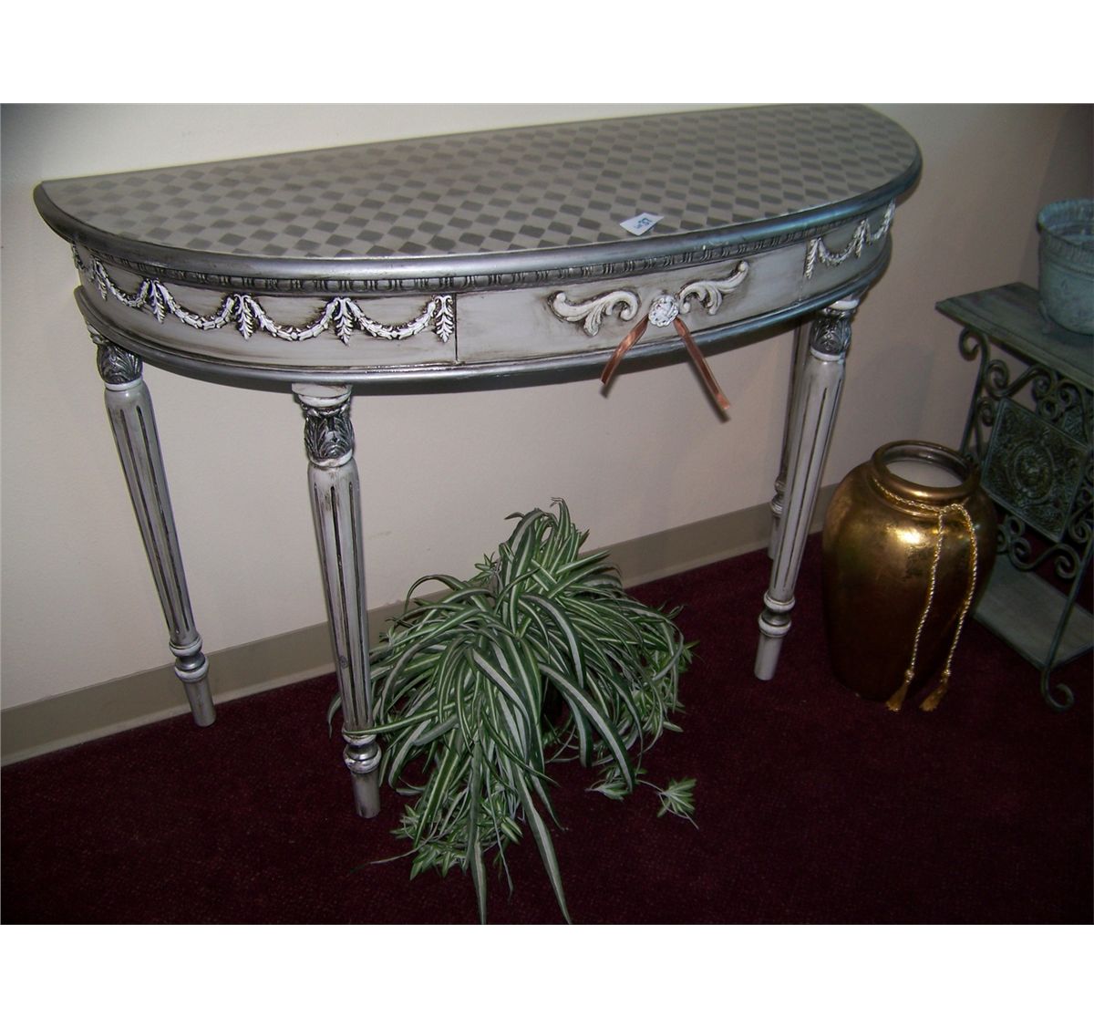 SILVER & GREY HALF ROUND TABLE