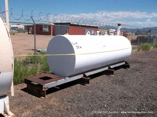 Unleaded Fuel Tank / Island