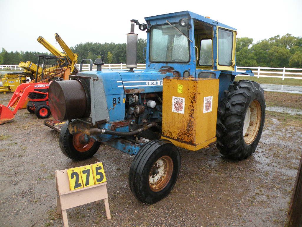 Ford 5600 tractor w/Tiger ditch mower, 3 pt